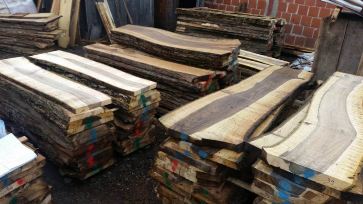 Unfinished walnut wood / unedged lumber - Mijatovic Ltd wood supplier